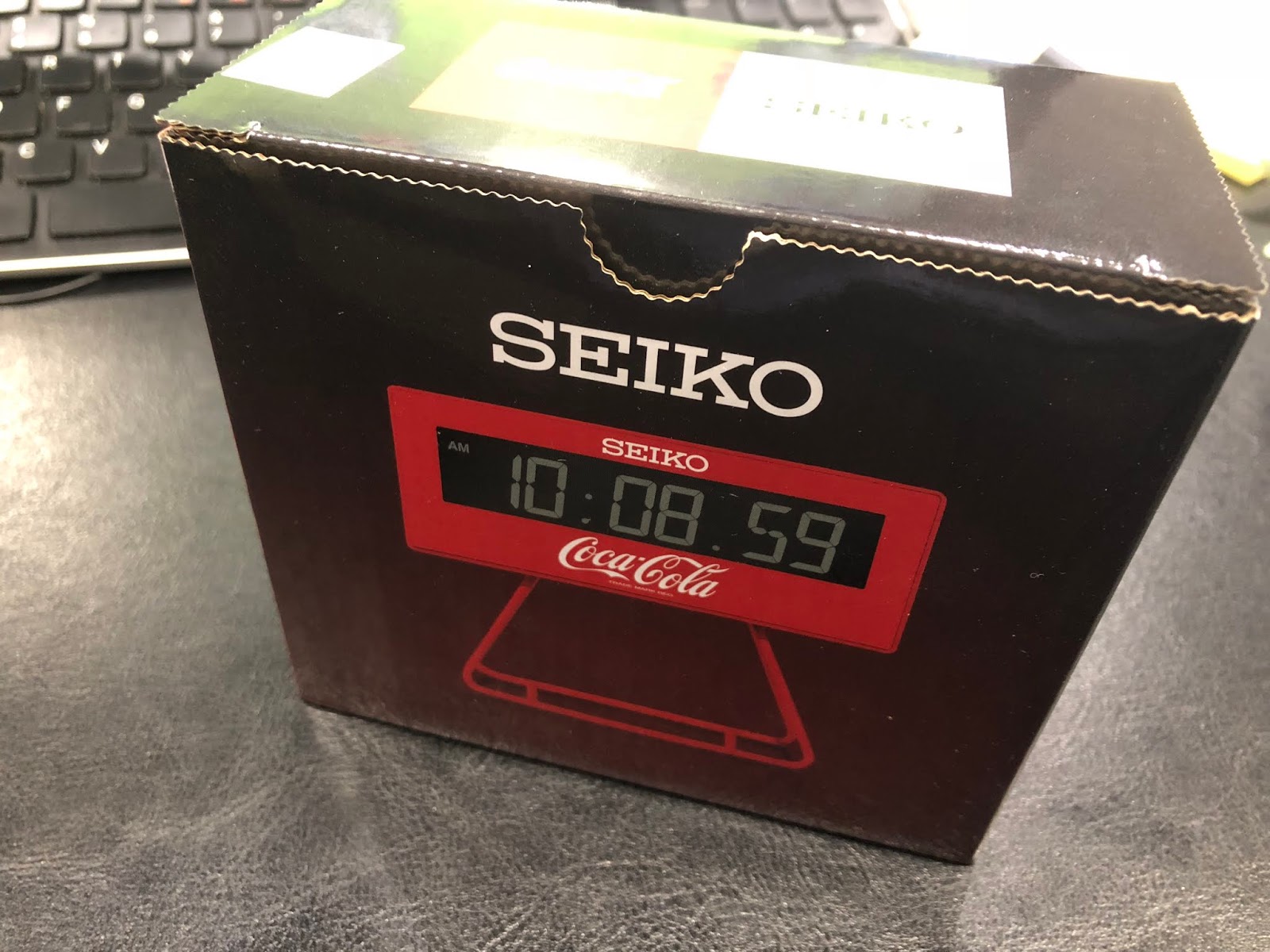 My Eastern Watch Collection: Seiko Coca-Cola Desk Clock QHL901R - A ...