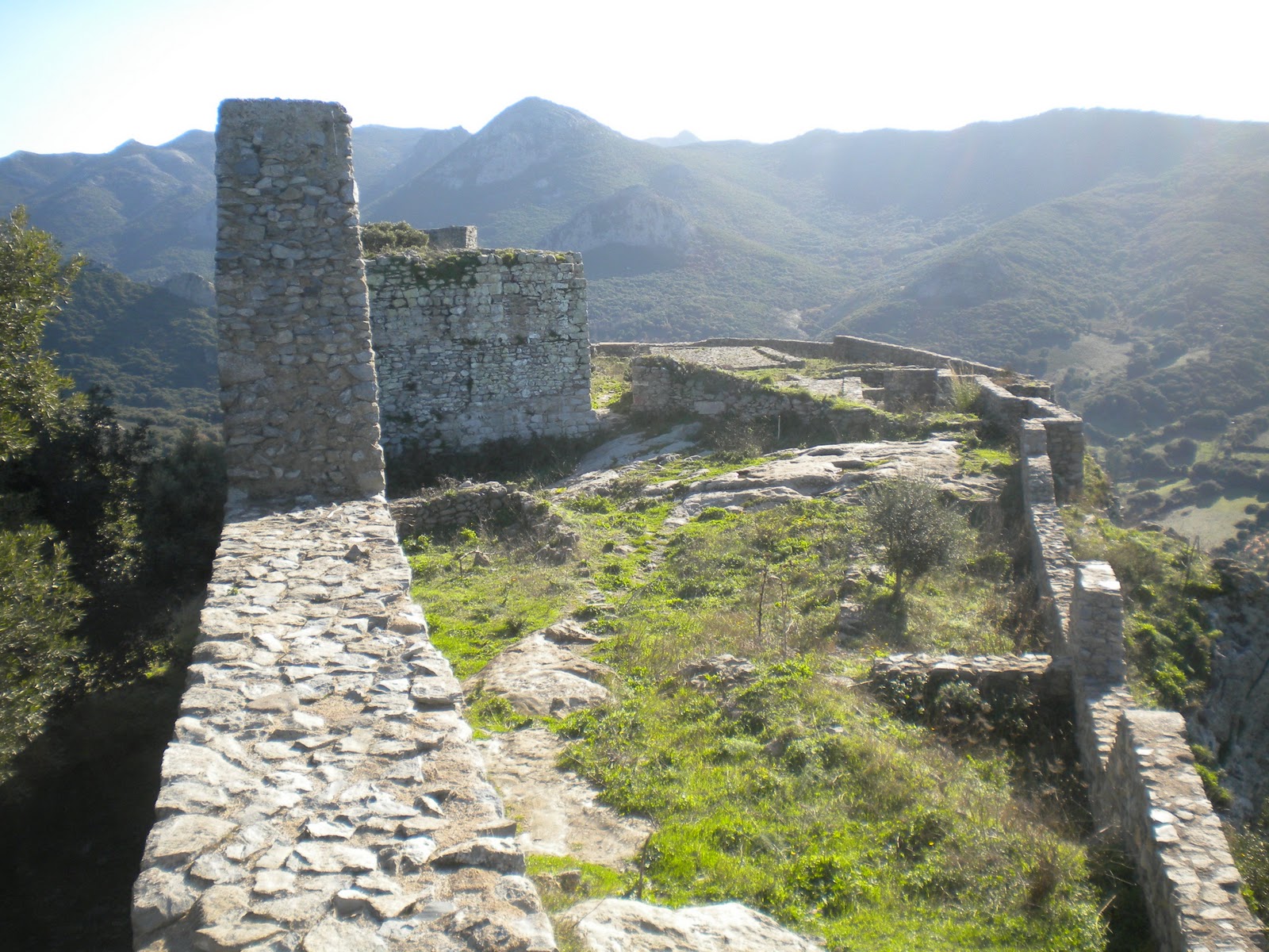 ilanadera: Castello del Montiferru - Cuglieri