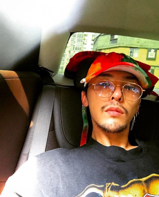 G-Dragon embraces his facial hair ~ Netizen Buzz