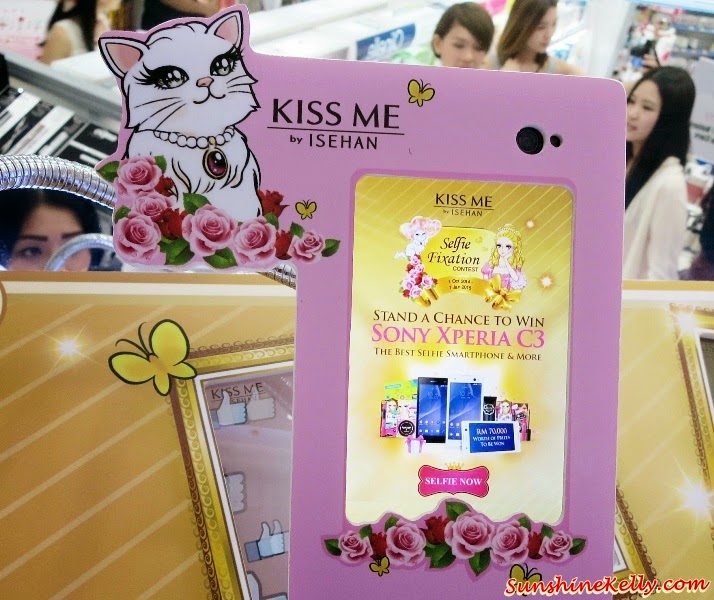 Sunshine Kelly Beauty Fashion Lifestyle Travel Fitness Kiss Me Selfie