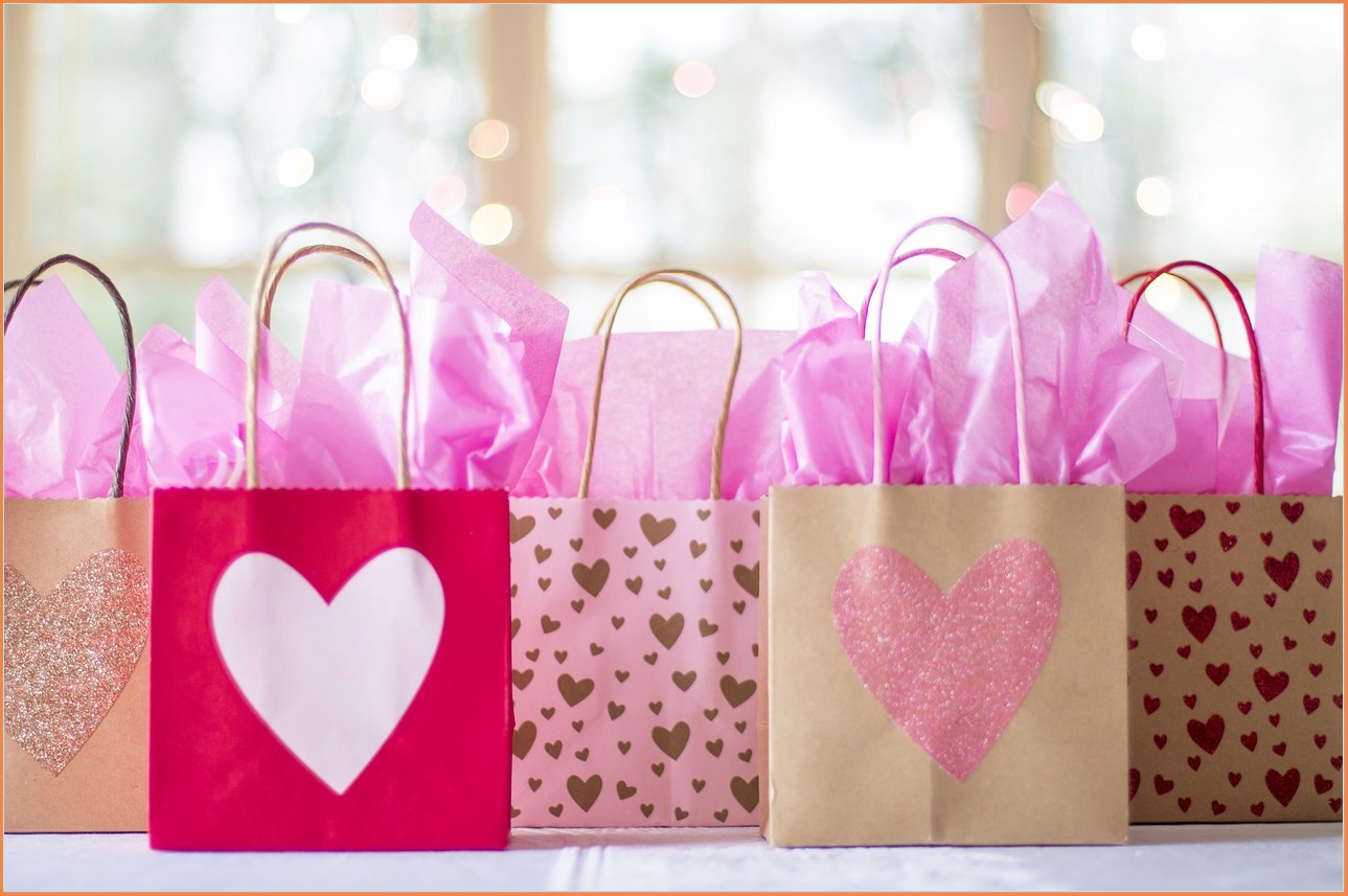 Items To Put In Wedding Welcome Bags Bags One items-to-put-in-wedding-welcome-bags-bags-one