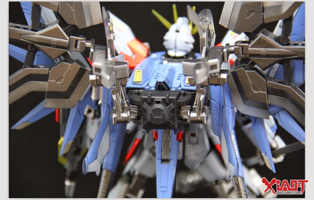 MG 1/100 Build Strike Gundam + Universe Booster + Homemade Backpack ...