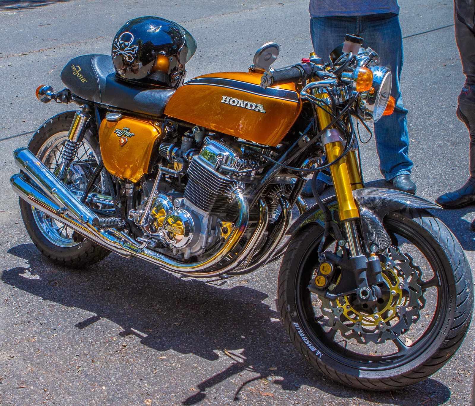 Four Neo vintage - RocketGarage - Cafe Racer Magazine