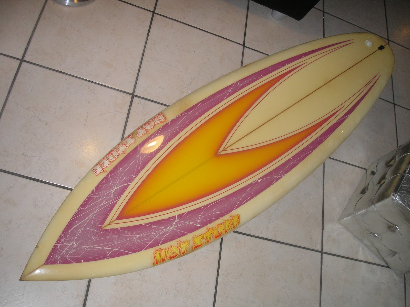 vintage surfboard collection France: Surf single Hot Stuff