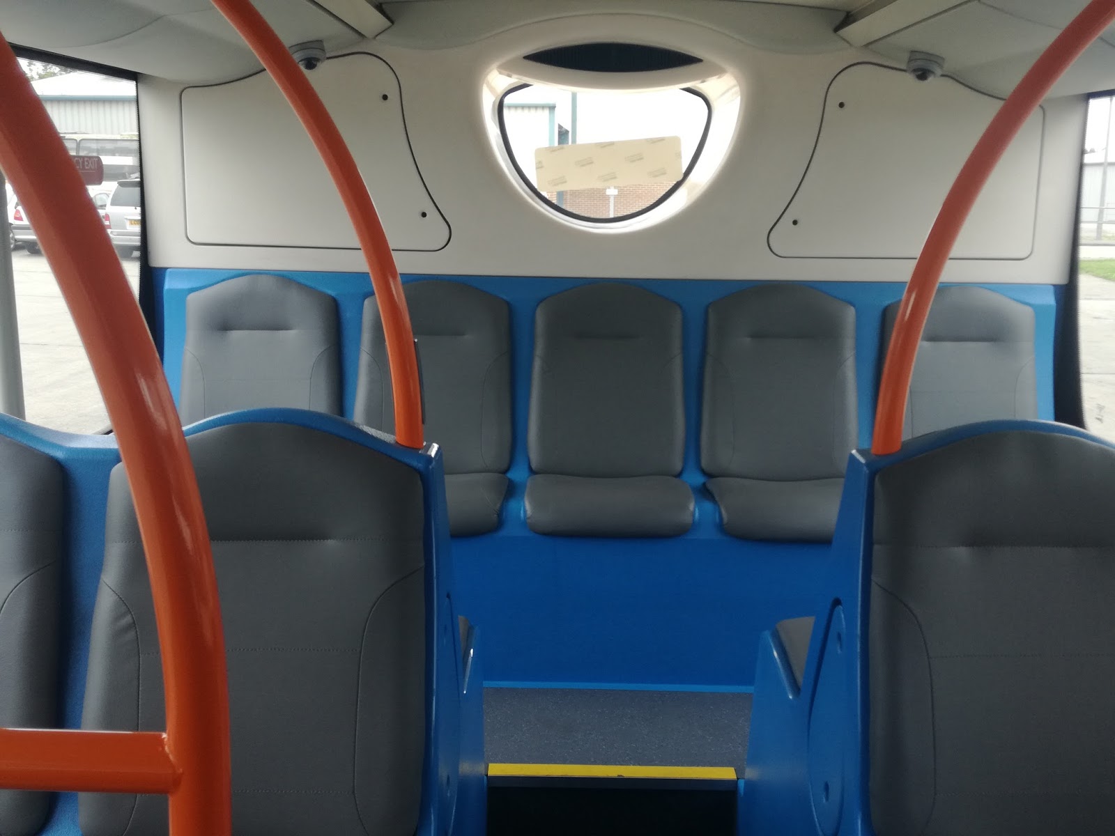 Steve's Bus & Train Page: Optare Metrodecker Arrives & Review