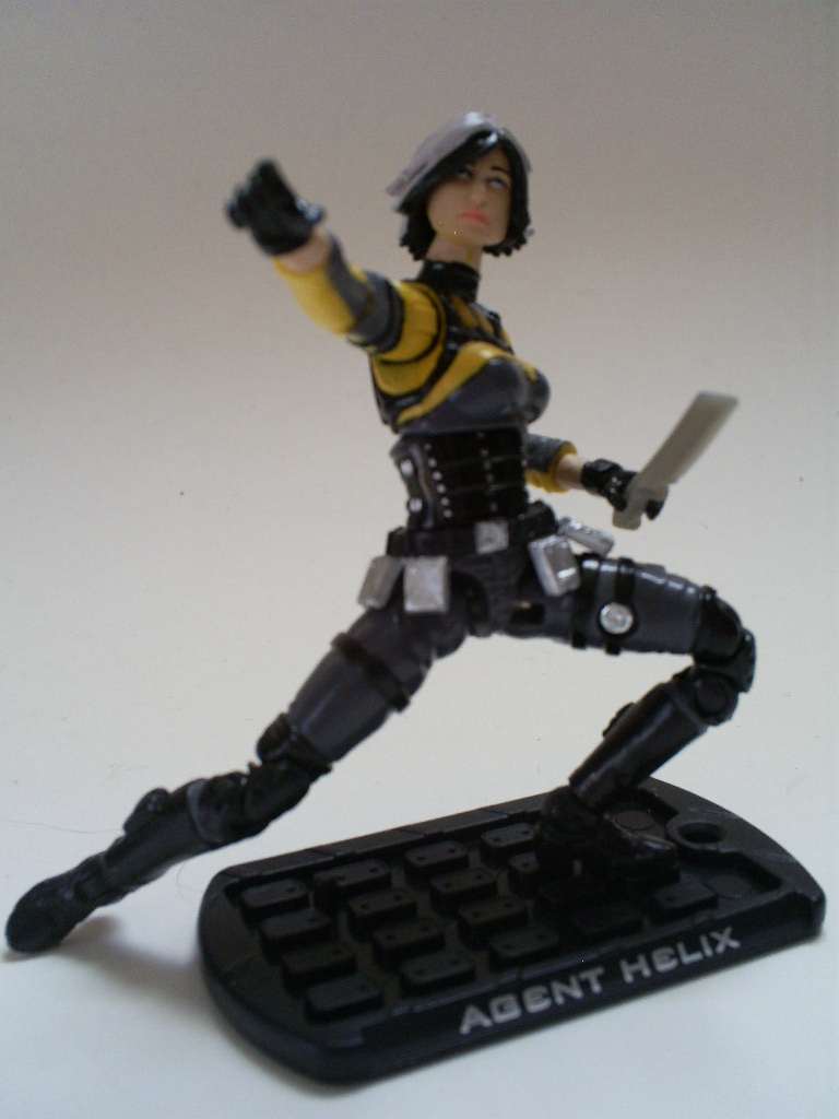 That Figures: REVIEW: GI Joe: The Rise of Cobra - Agent Helix