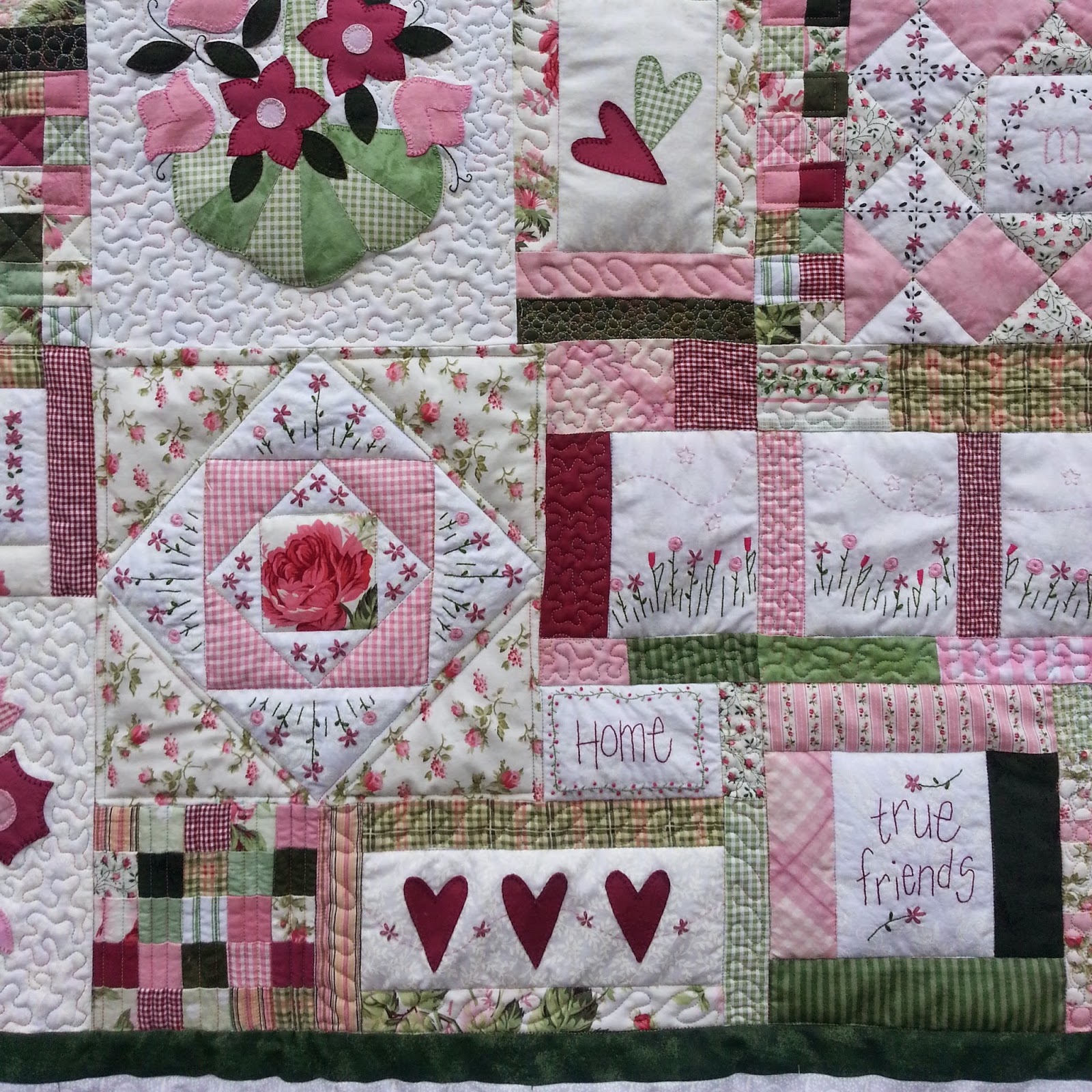Darvanalee Designs Studio : Quilt #29 A little Custom Quilting ")