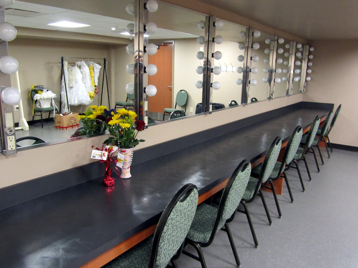 Art In Stitches: Runaway Runway 2011