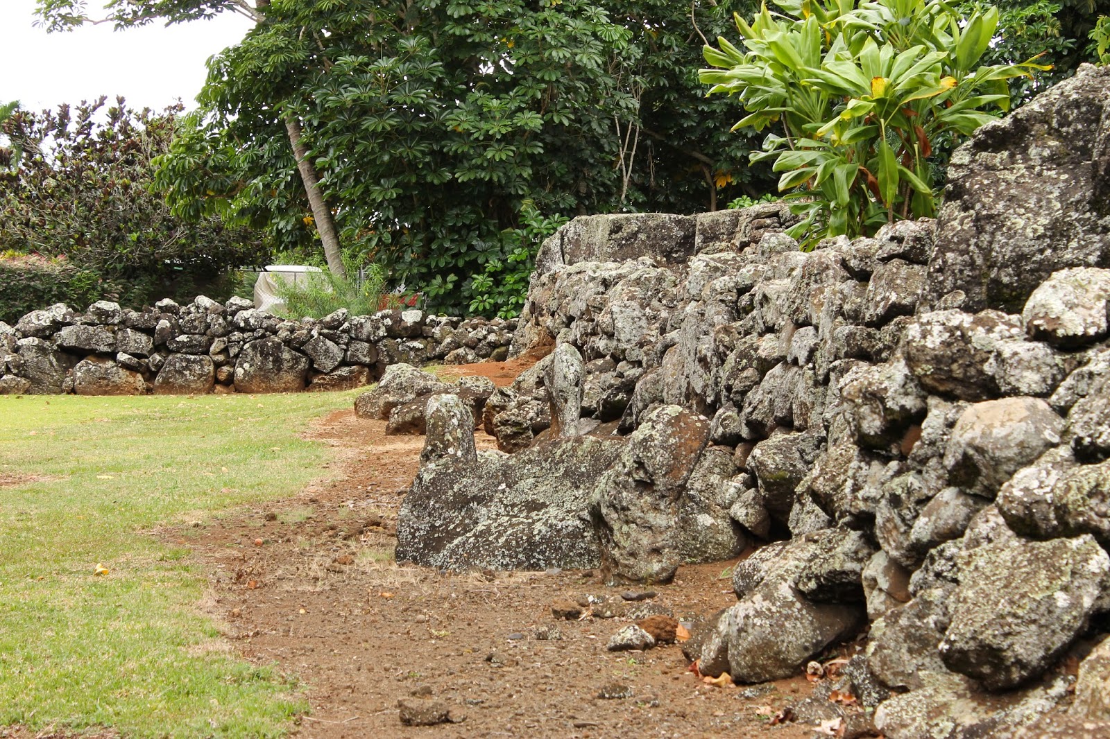 Pohukaina Cave: Kauai O' Manokalanipo Part 2