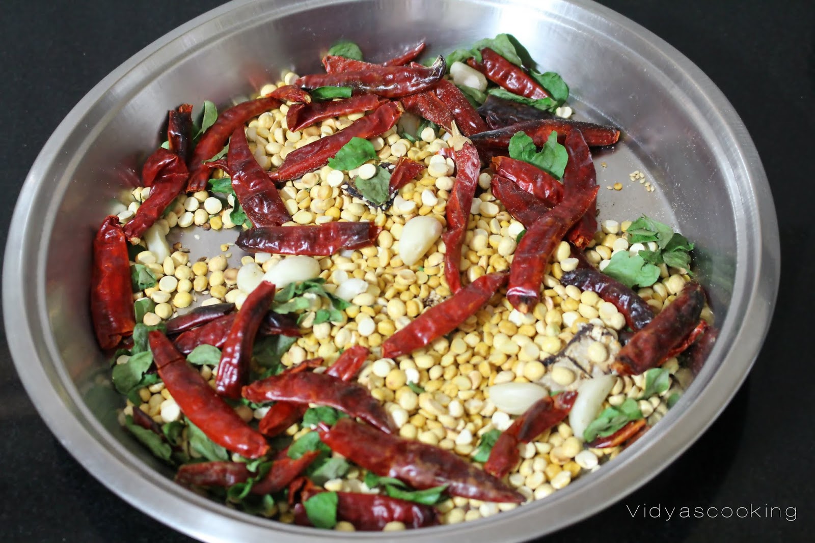 Andhra Style Chutney Powder / Gunpowder Recipe