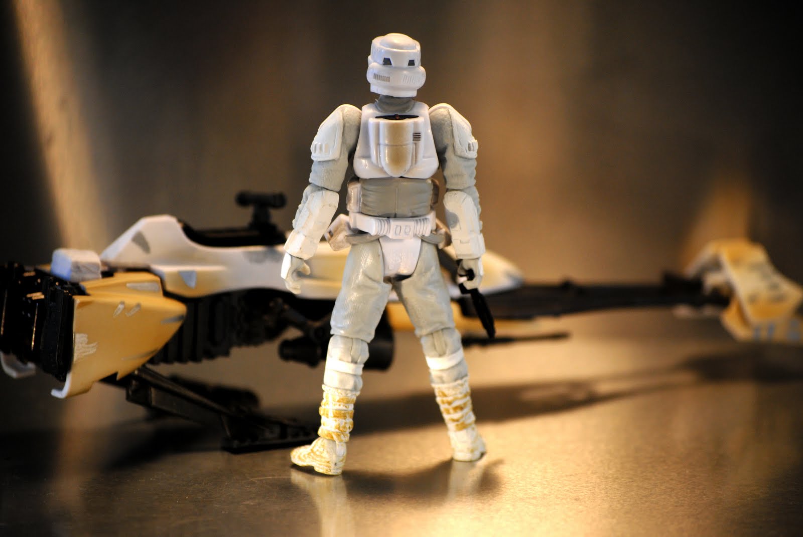 ACTION FIGURE EMPIRE: Hoth Scout Trooper and Speeder Bike: A Hoth New Ride!