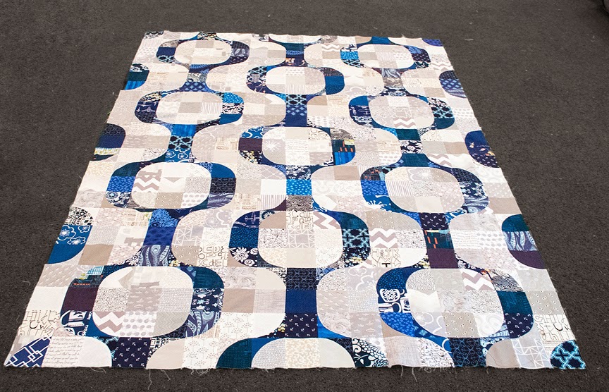 La Bella Colori: Modern Low Volume vs Traditional Quilting Neutrals