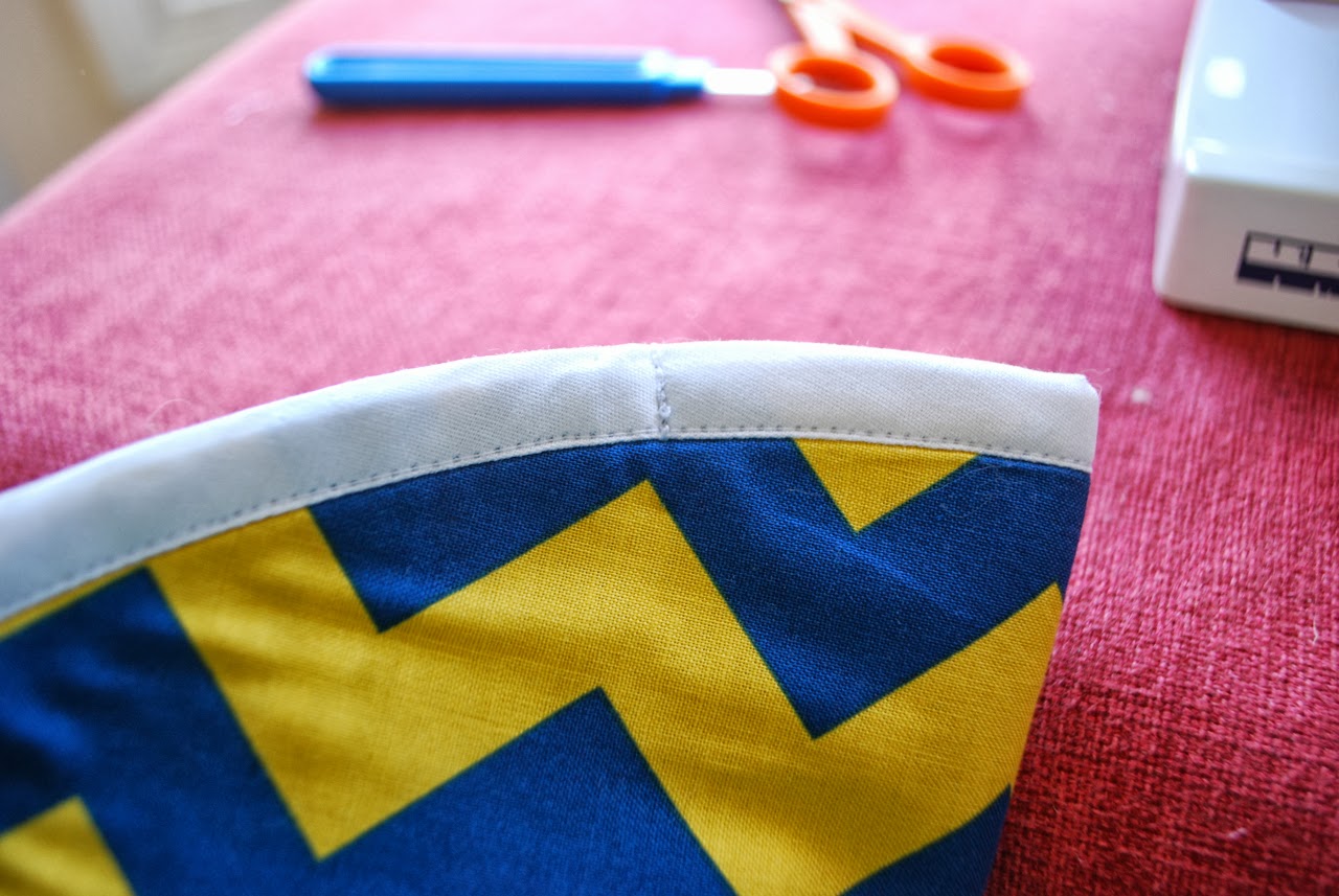 Roonie Ranching: Thread Catcher & Notions Basket -- Sewing Tutorial