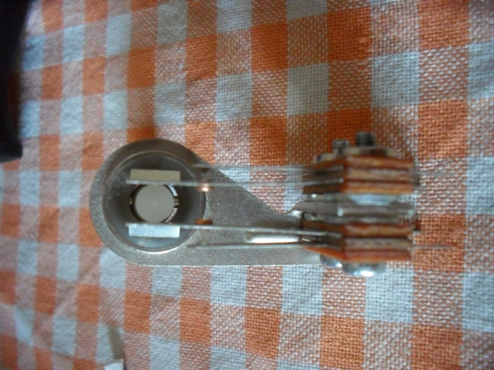 DIY electric guitar projects: Danelectro shielding and stuff