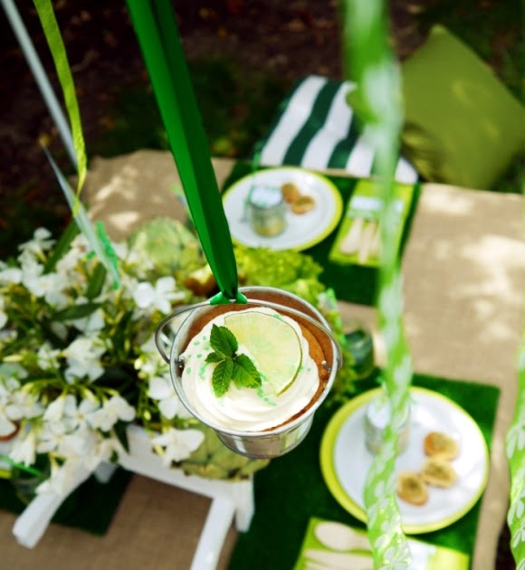 Green Garden Party with FREE Printables - Party Ideas | Party ...