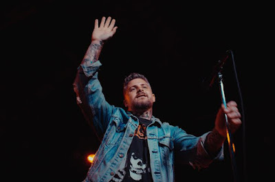 Former Vanna frontman Davey Muise announces solo tour