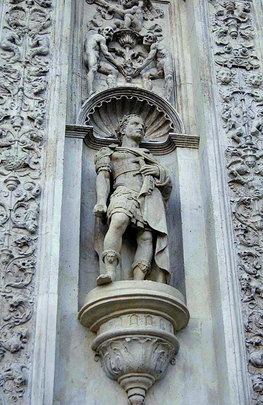 Leyendas de Sevilla: Hércules, fundador de Sevilla.