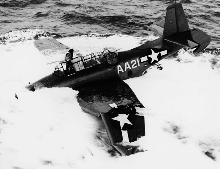 GRUMMAN TBF AVENGER: SITUACIONES TENSAS - WW2 en Imágenes - Blog ...