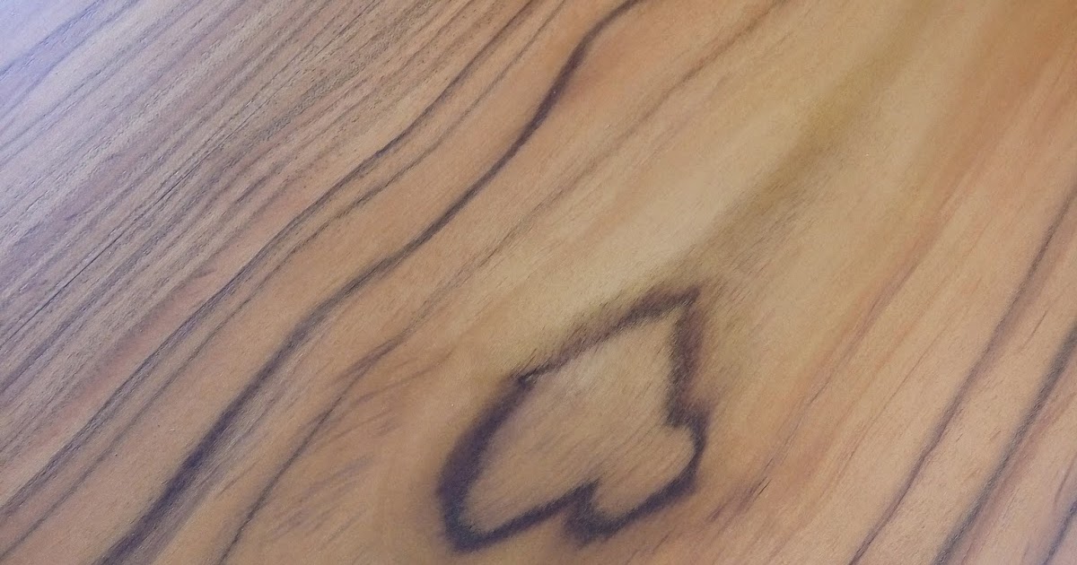 KEINDAHAN SERAT KAYU JATI