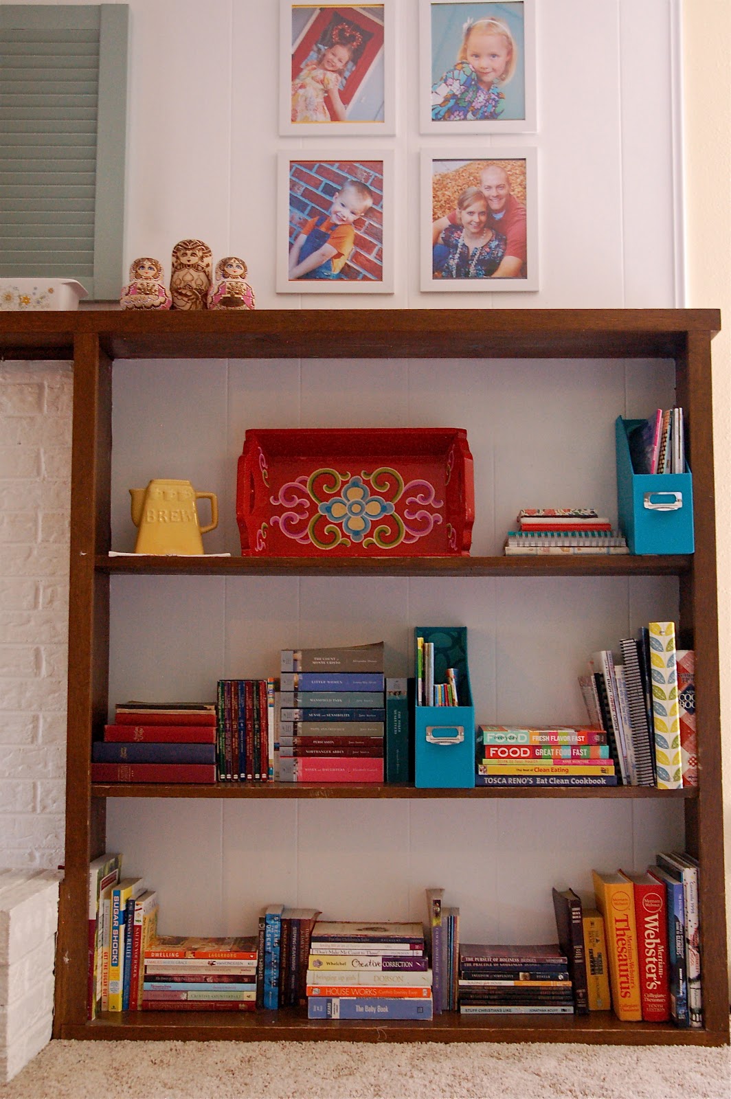 Eat, Pray, Diffuse: Bookshelf revamp