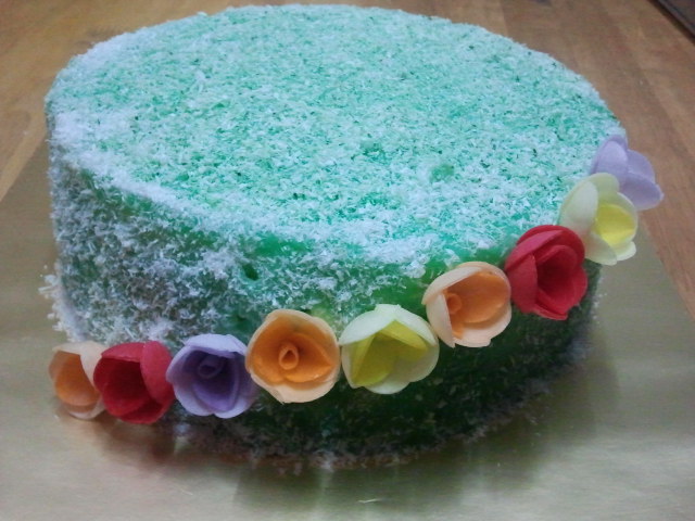 Ai Sweet Cakes: pandan layer & yam layer cake