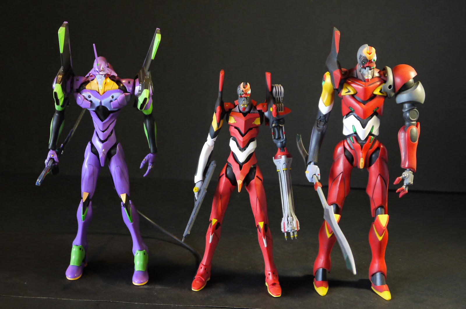 Mechs Without Skirts: Kotobukiya 1/400 Evangelion unit 02(beta)