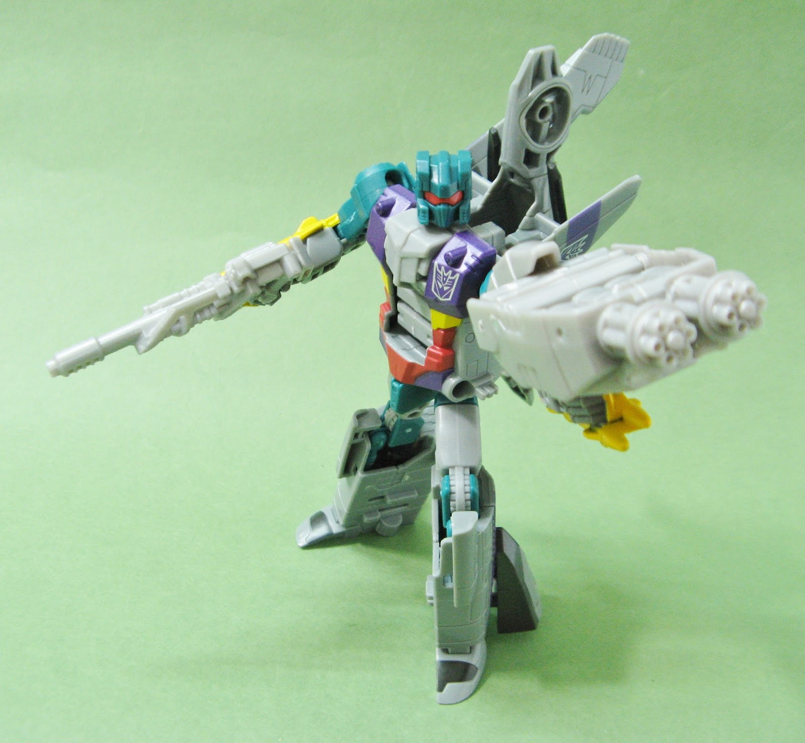 Transformers Generations Combiner Wars Deluxe class DECEPTICON VORTEX ...
