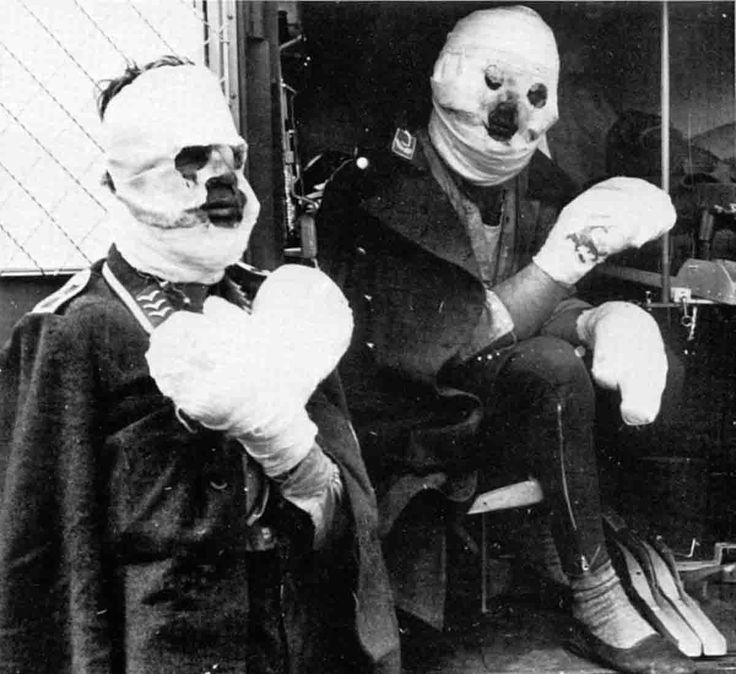 World War II in Pictures: Crazy Eyes of World War II