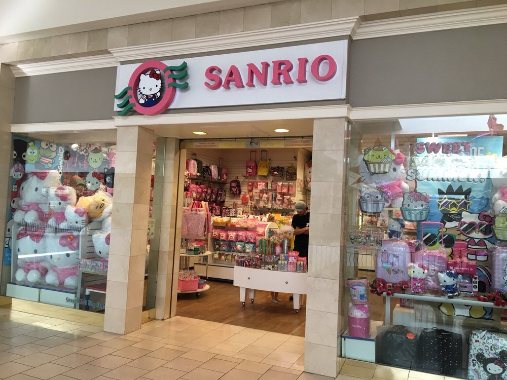Sanrio Hello Kitty Addict
