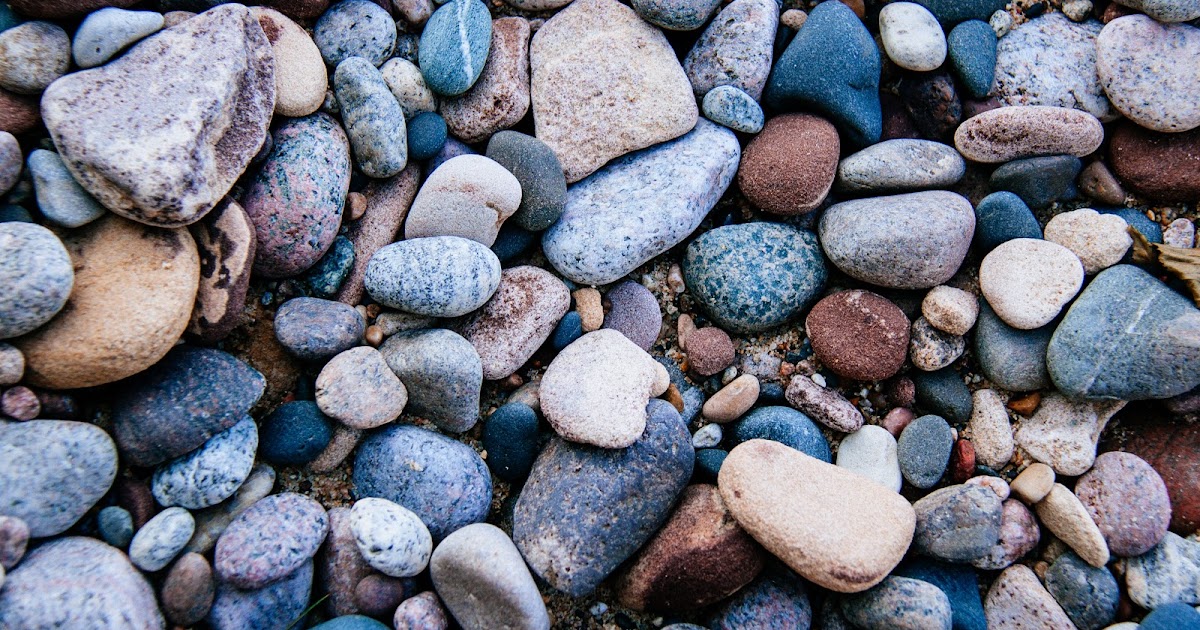 pictured rocks national lakeshore | wherever she may roam