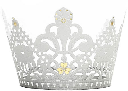 What Anna Loves: paper crowns