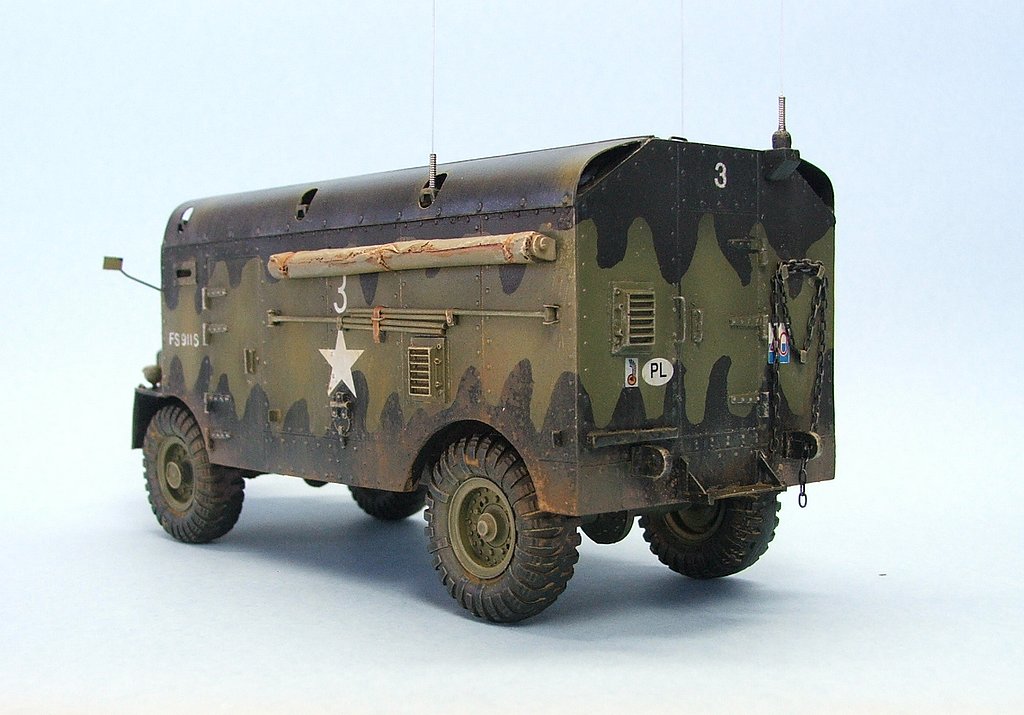 Panzerserra Bunker- Military Scale Models in 1/35 scale: AEC Dorchester ...