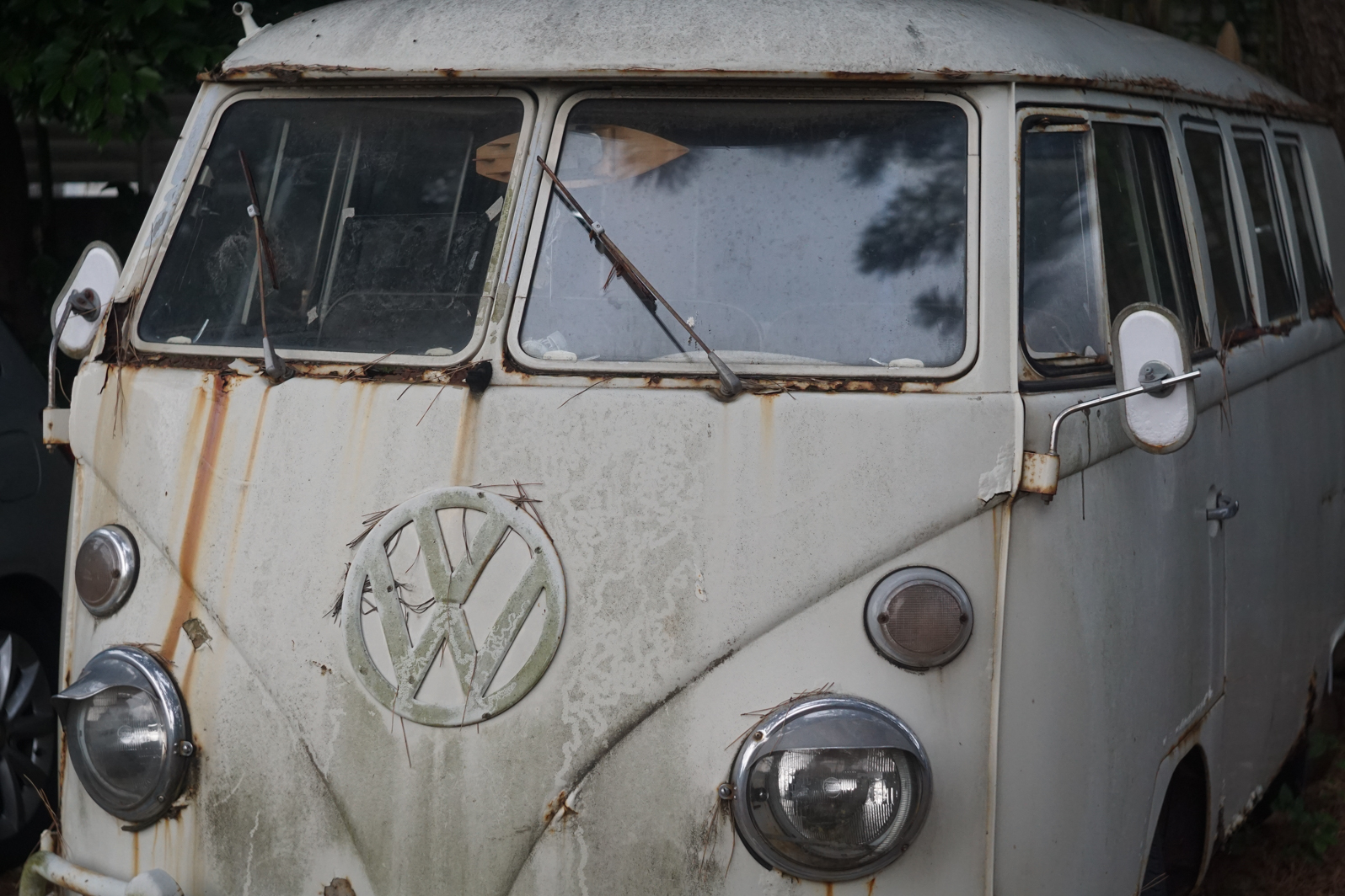 Sunday Photo Book: Abandoned VW bus