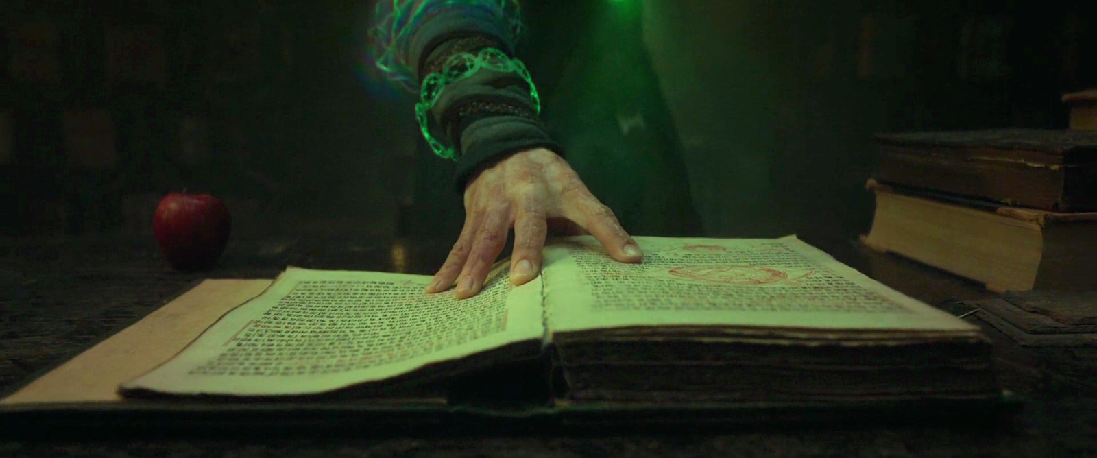 Doctor Strange and the time stone. (Infinity War Spoilers ahead ...