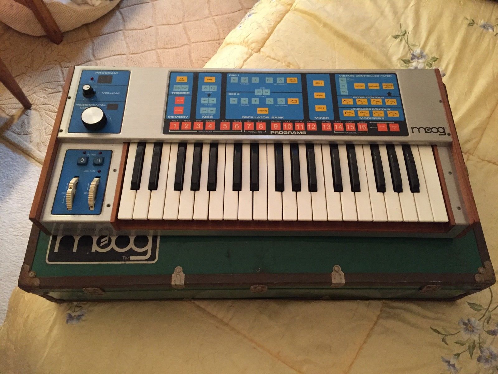 Matrixsynth Moog The Source Vintage Analog Synthesizer Sn 2951