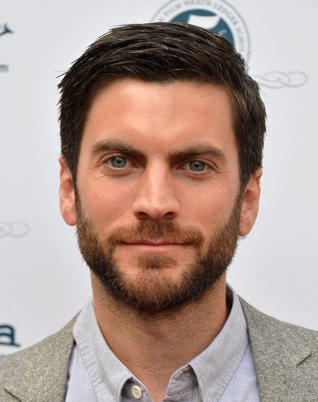 Collection of beard styles: Wes Bentley Beard Styles