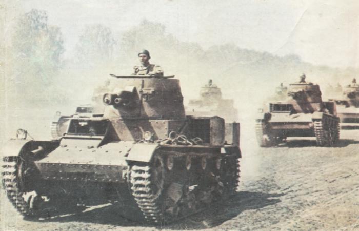 Brushes and Bayonets...: Flames of War: Sculpting the Polish Vickers E Tank