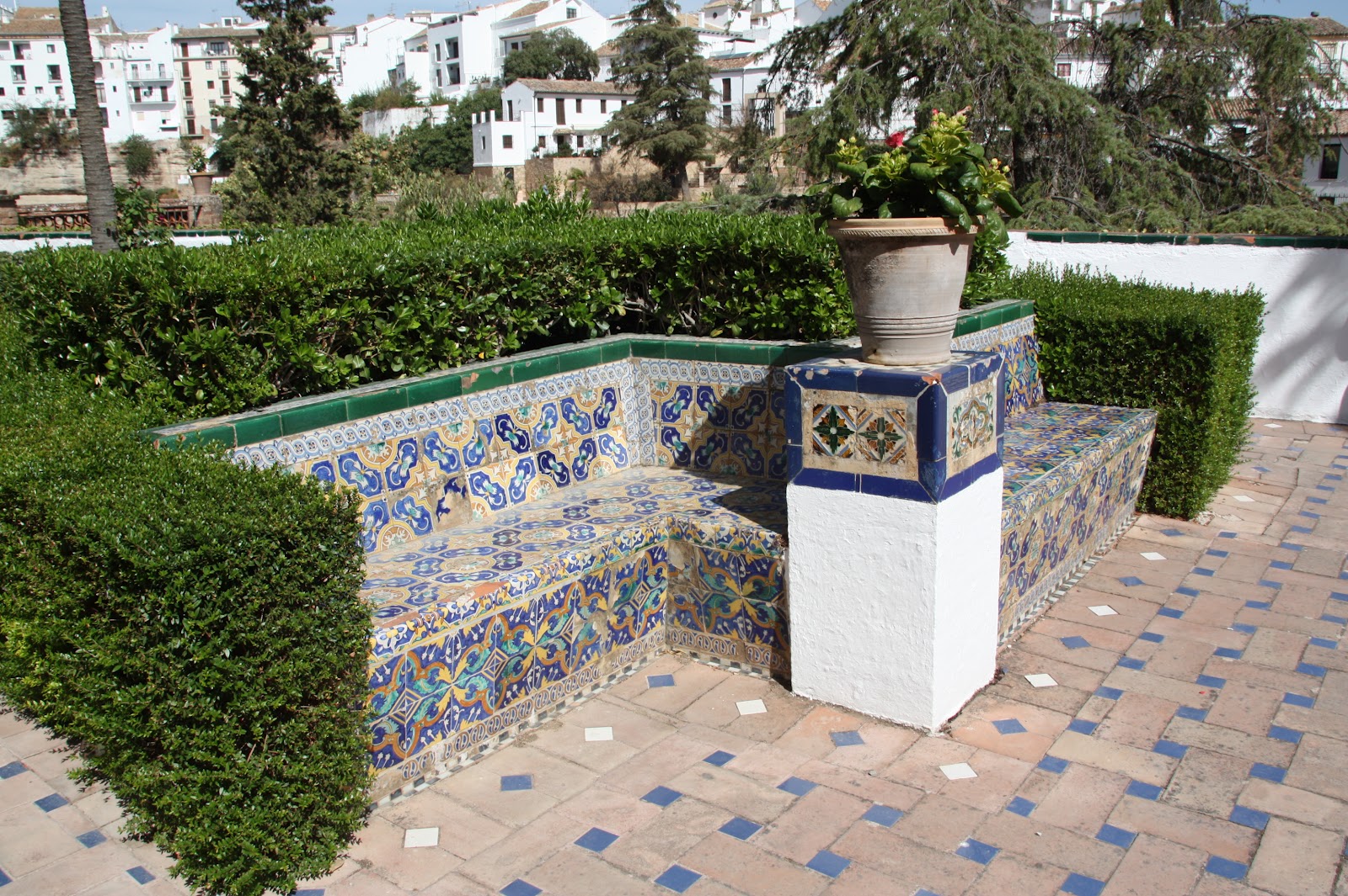 El muro vegetal: JARDÍN DE LA CASA DEL REY MORO, RONDA