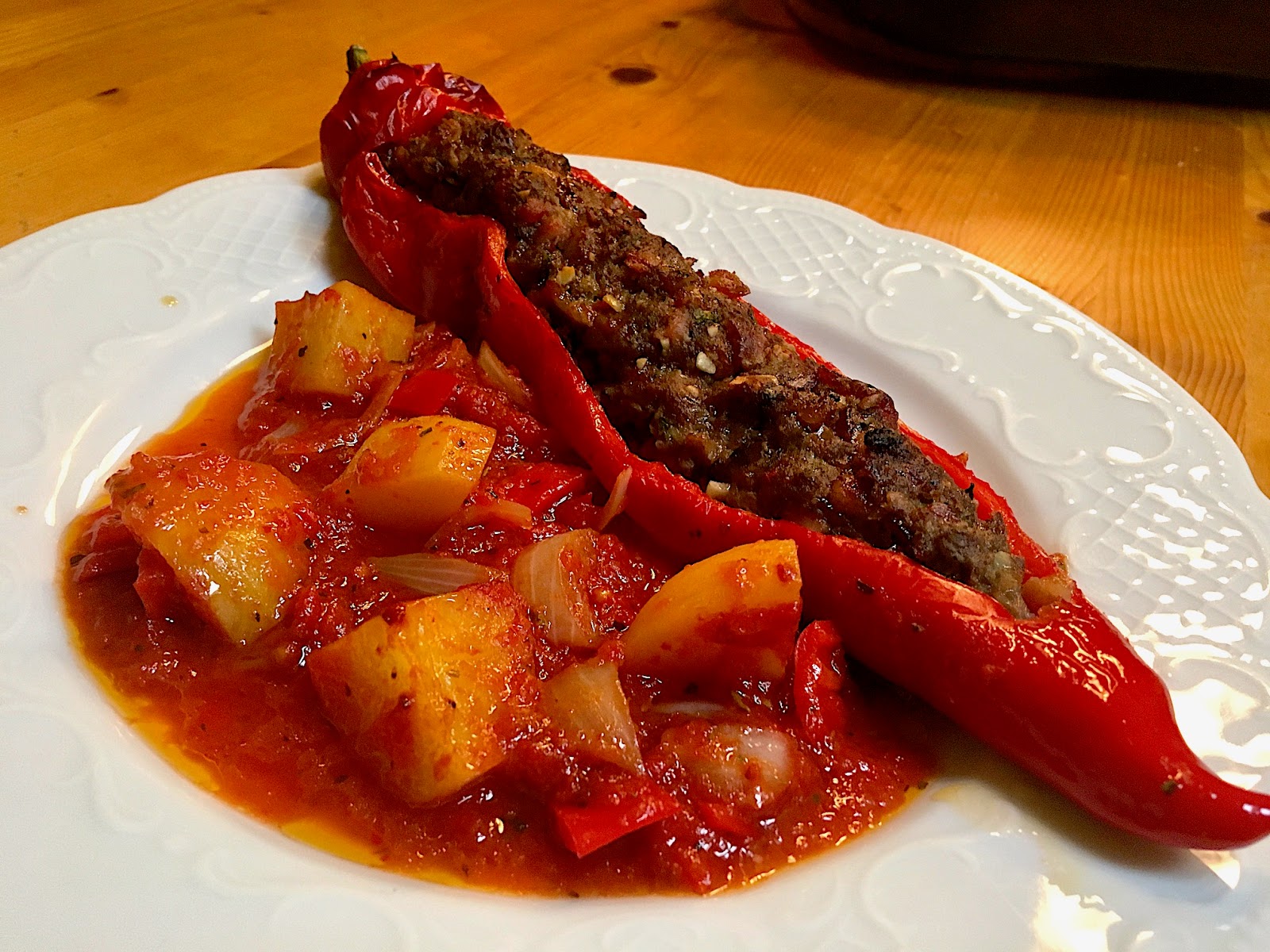 Spitzpaprika mit Überraschung