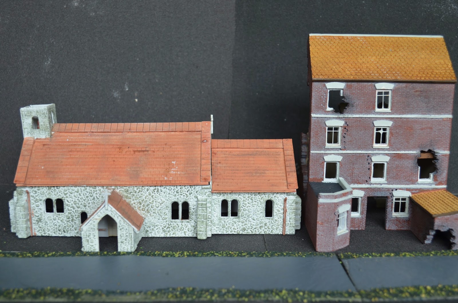 20th Century Wargames: Another Airfix Resin Building