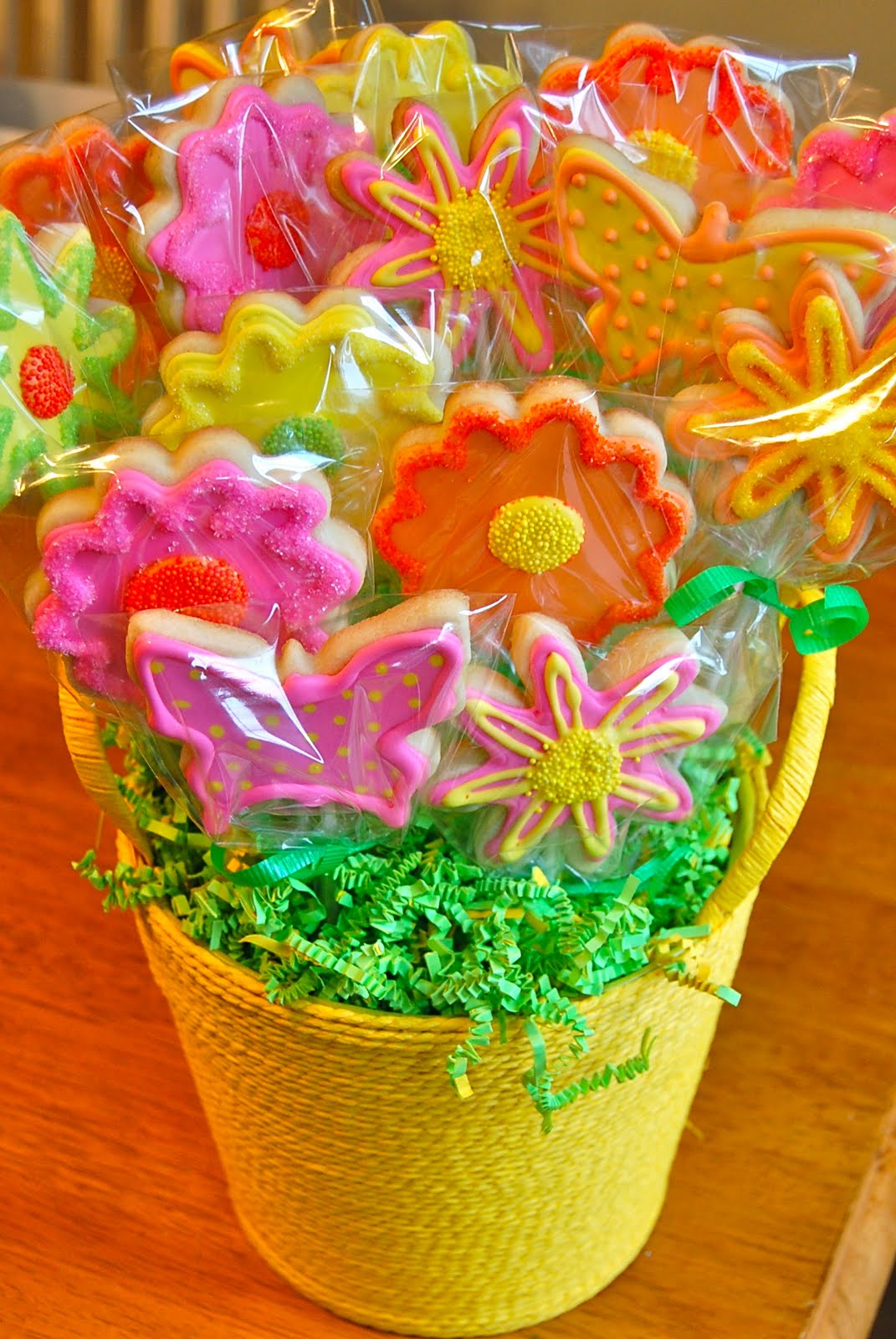 Chef Mommy: Flower and Butterfly Cookie Bouquet