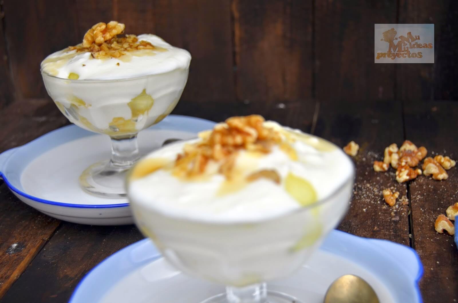 COPA DE MELÓN CON YOGUR LIGHT Y NUECES DE CALIFORNIA - Mil ideas, mil ...