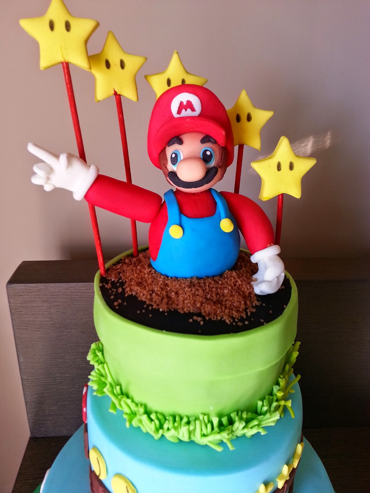 CHIQUI CAKES: Pastel Super Mario Bros