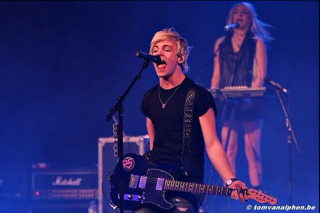 R5 Louder Tour