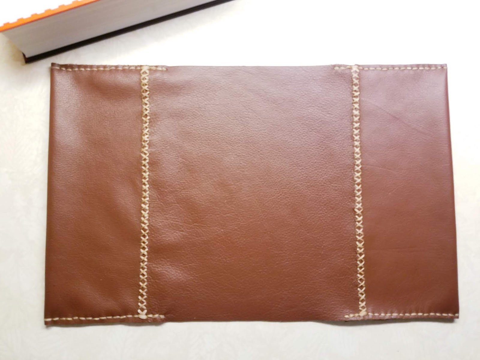 Yelena's Nest: DIY | Leather Bible Cover
