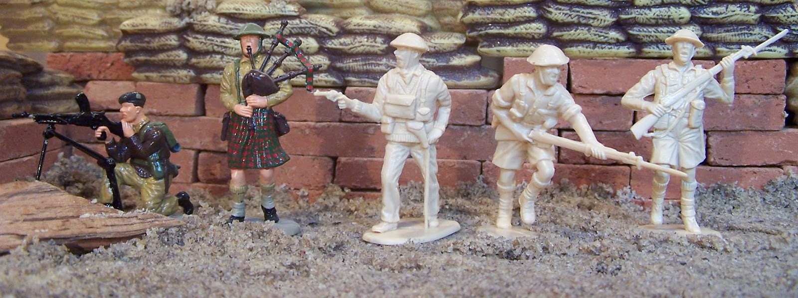 WWII Plastic Toy Soldiers: Revell - Toy Soldiers