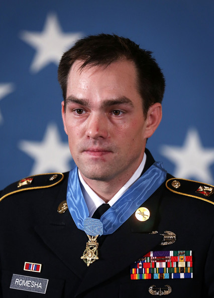 Quick Book Reviews: “Red Platoon” by Clinton Romesha – Surrounded by Death