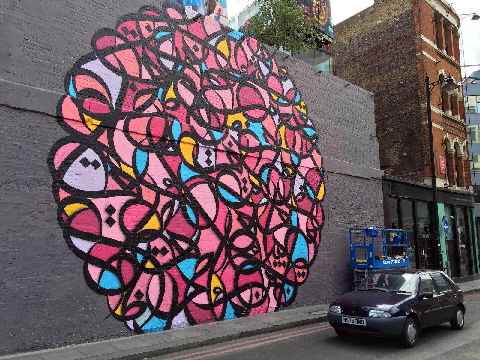 eL Seed creates a brand new mural in Shoreditch, London | StreetArtNews ...