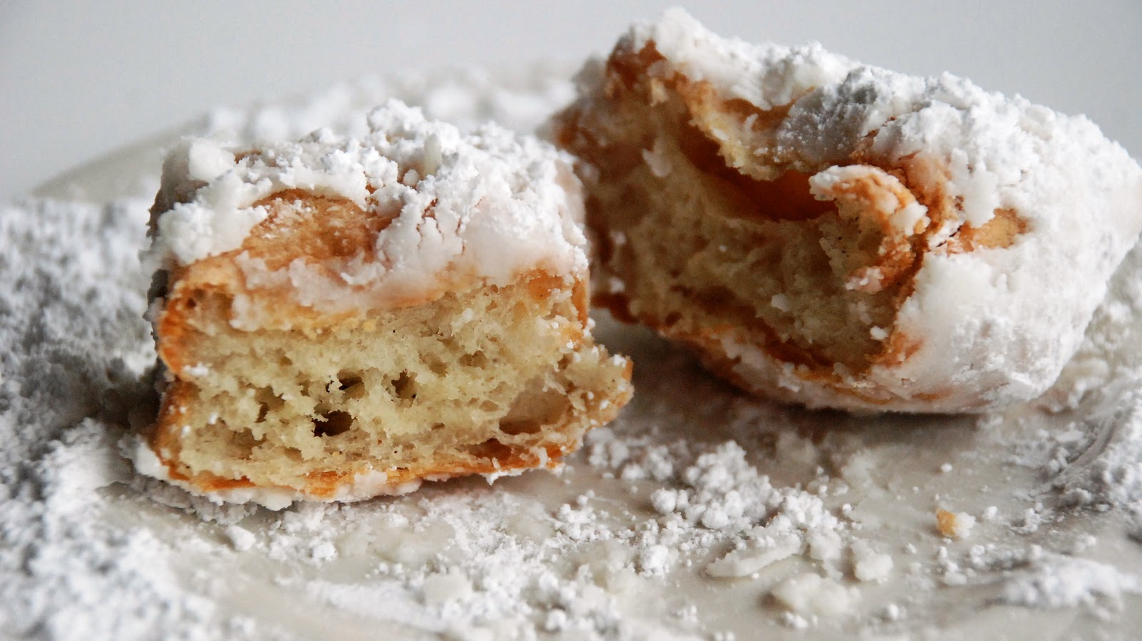 CupCakes and CrabLegs: Beignets and Malasadas