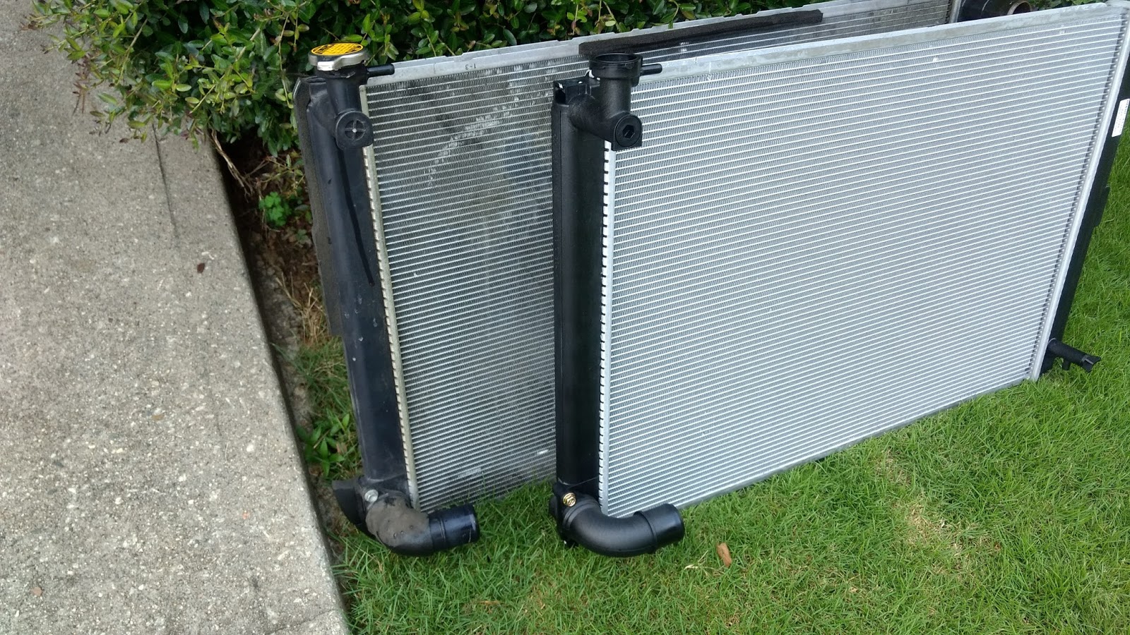 My Page About Random Stuff: Lexus RX400h Radiator replacement